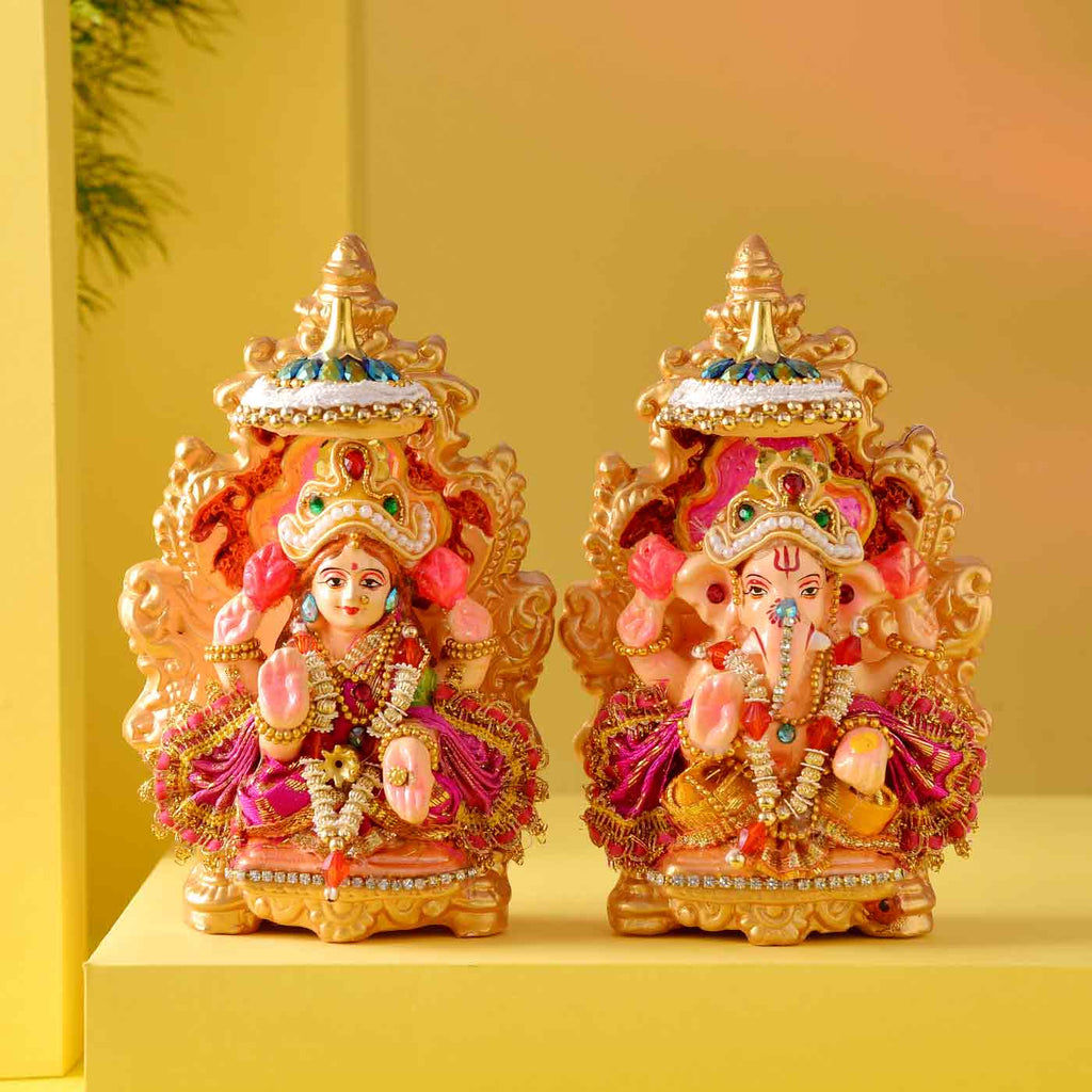 Mini Ganesh Lakshmi Idol With Badam Pinni & Roasted Pistachios – TOKENZ