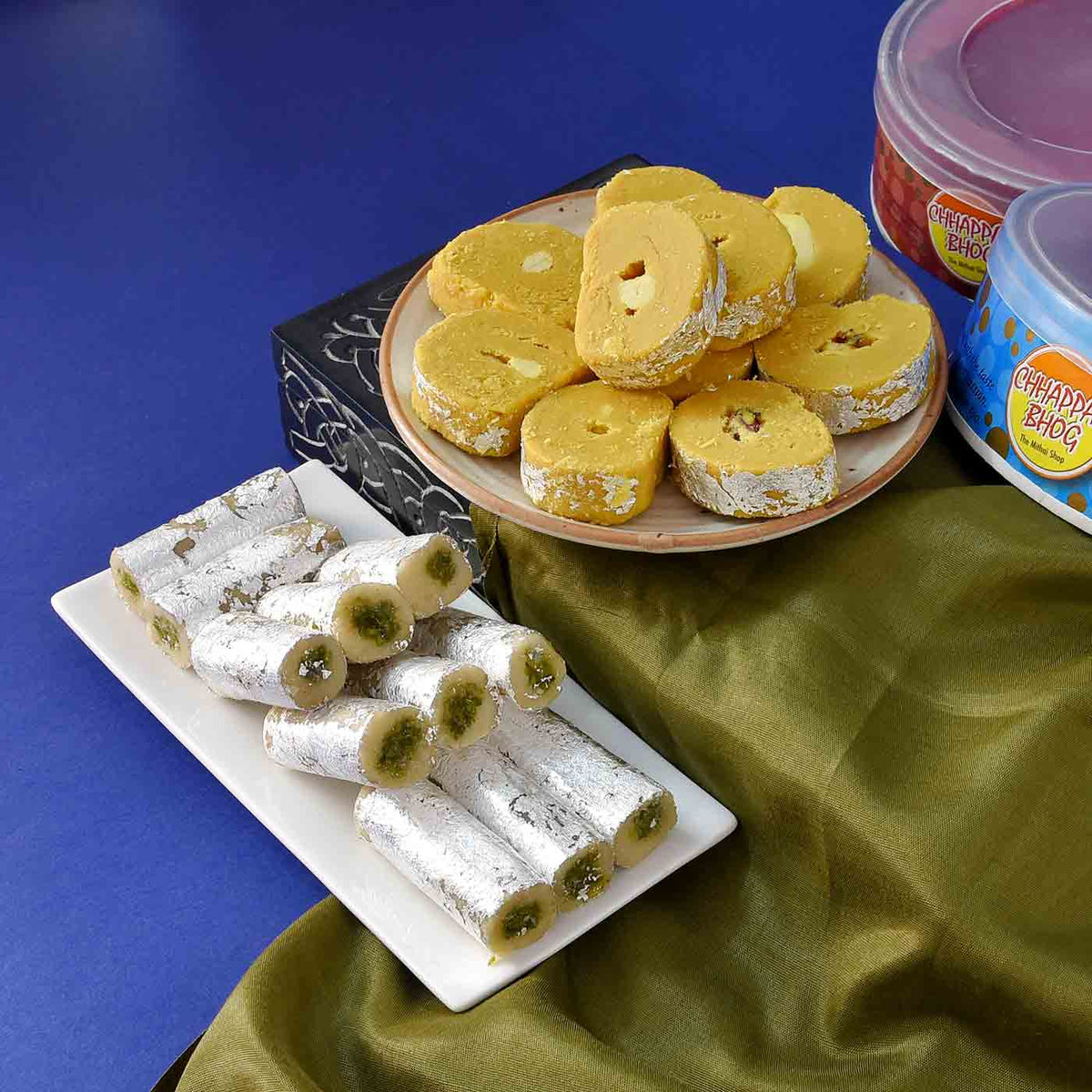 Brass Kamakshi Diya With Pista Roll & Batisha Slice – TOKENZ